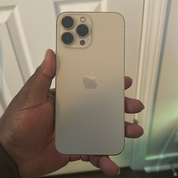 Apple | Cell Phones & Accessories | Iphone 3 Pro Max | Poshmark